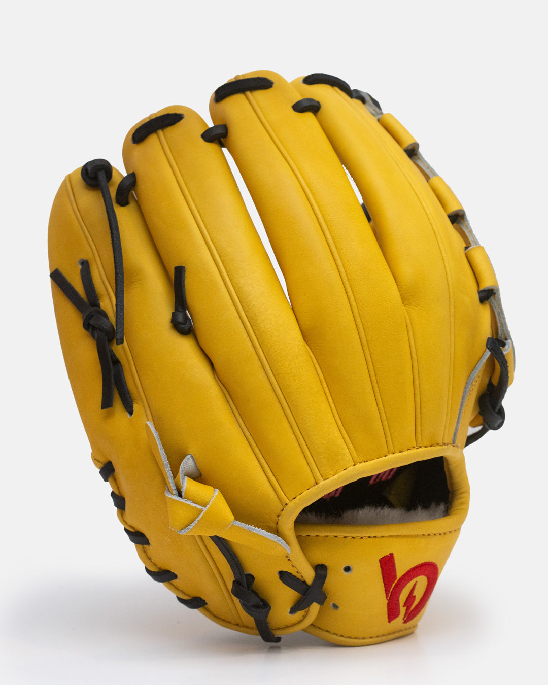 *SOLD OUT* Bauer Outage "Bolt" Limited Glove – Momentum